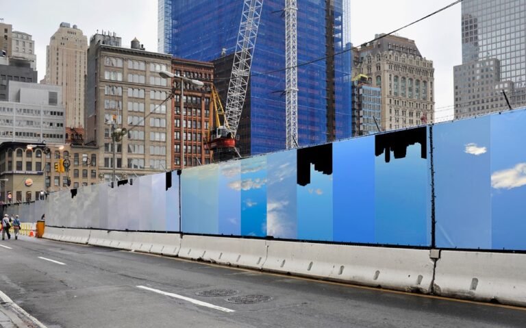 Choosing the Right Construction Hoarding for Your Project in the USA ...